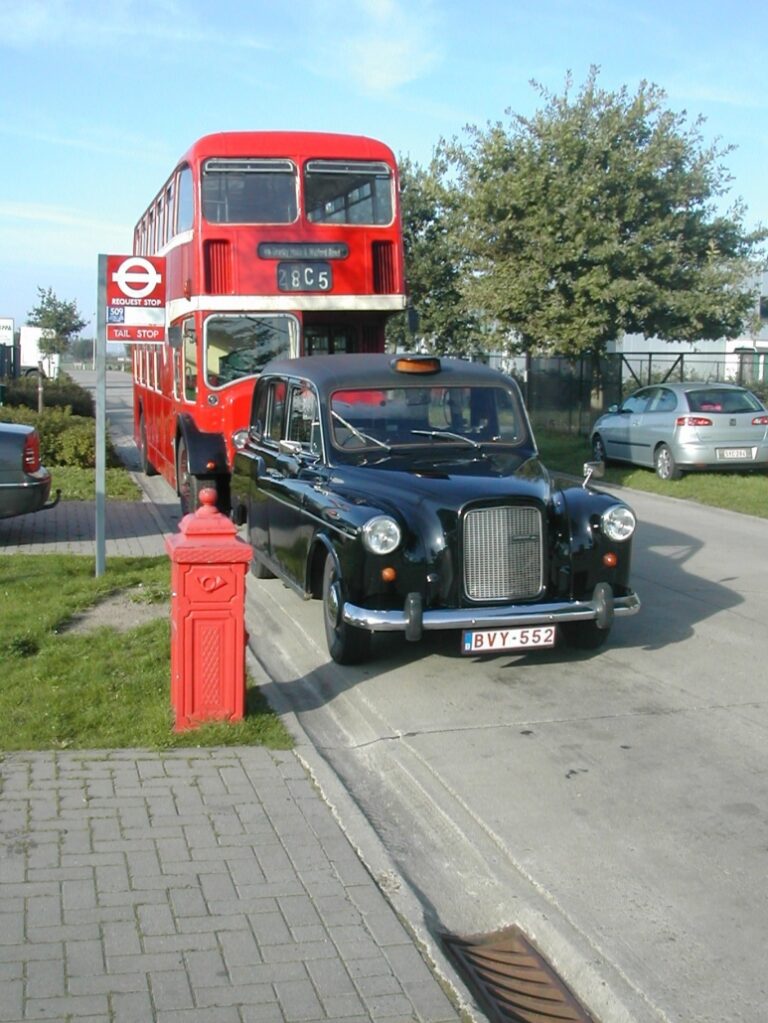 Trouwvervoer voor je trouw? Bekijk 40+ trouwauto's!